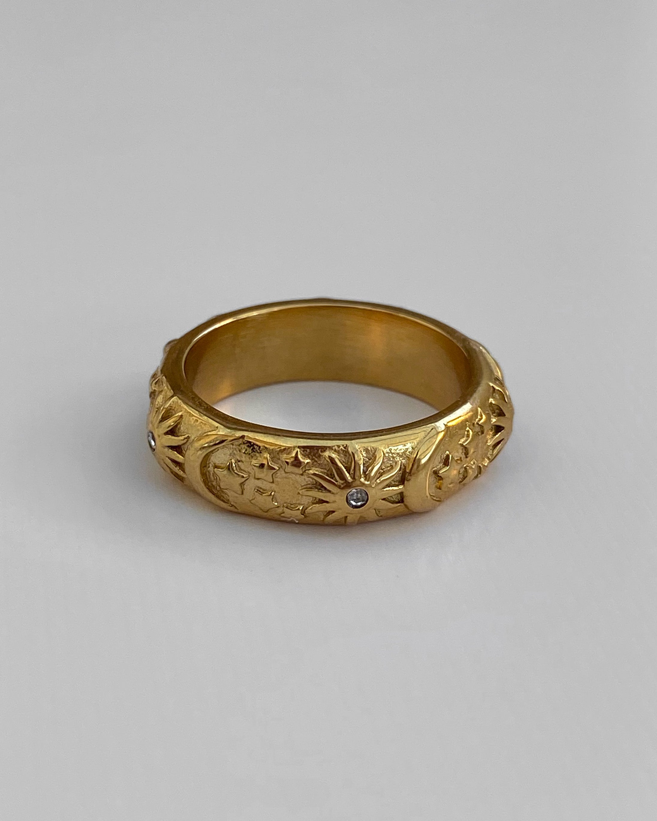 Reeve Ring – stormluxied